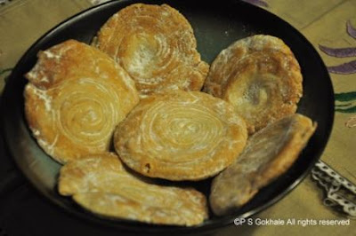 Recipes for all Occasions: Chirote / Chiroti