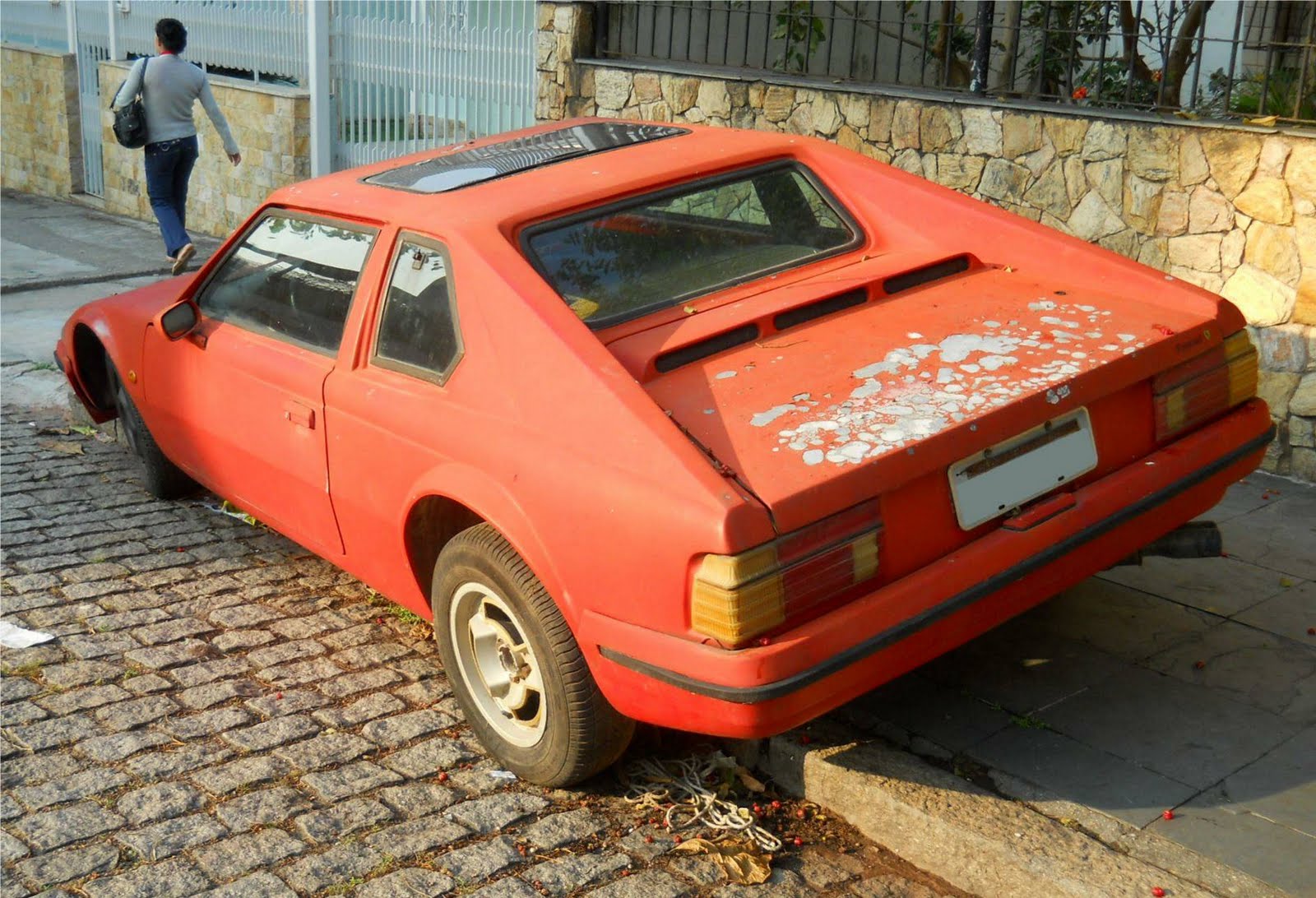 Registros Automotivos do Cotidiano: Farus TS 1982