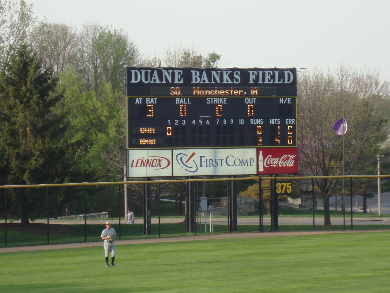 The Houses That Erik & Peter Built: Duane Banks Field