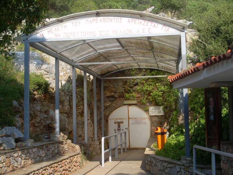 Μαρίνα Διαμαντοπούλου: ΤΑΞΙΔΙΑ-ΧΑΛΚΙΔΙΚΗ- ΣΠΗΛΑΙΟ ΠΕΤΡΑΛΩΝΩΝ