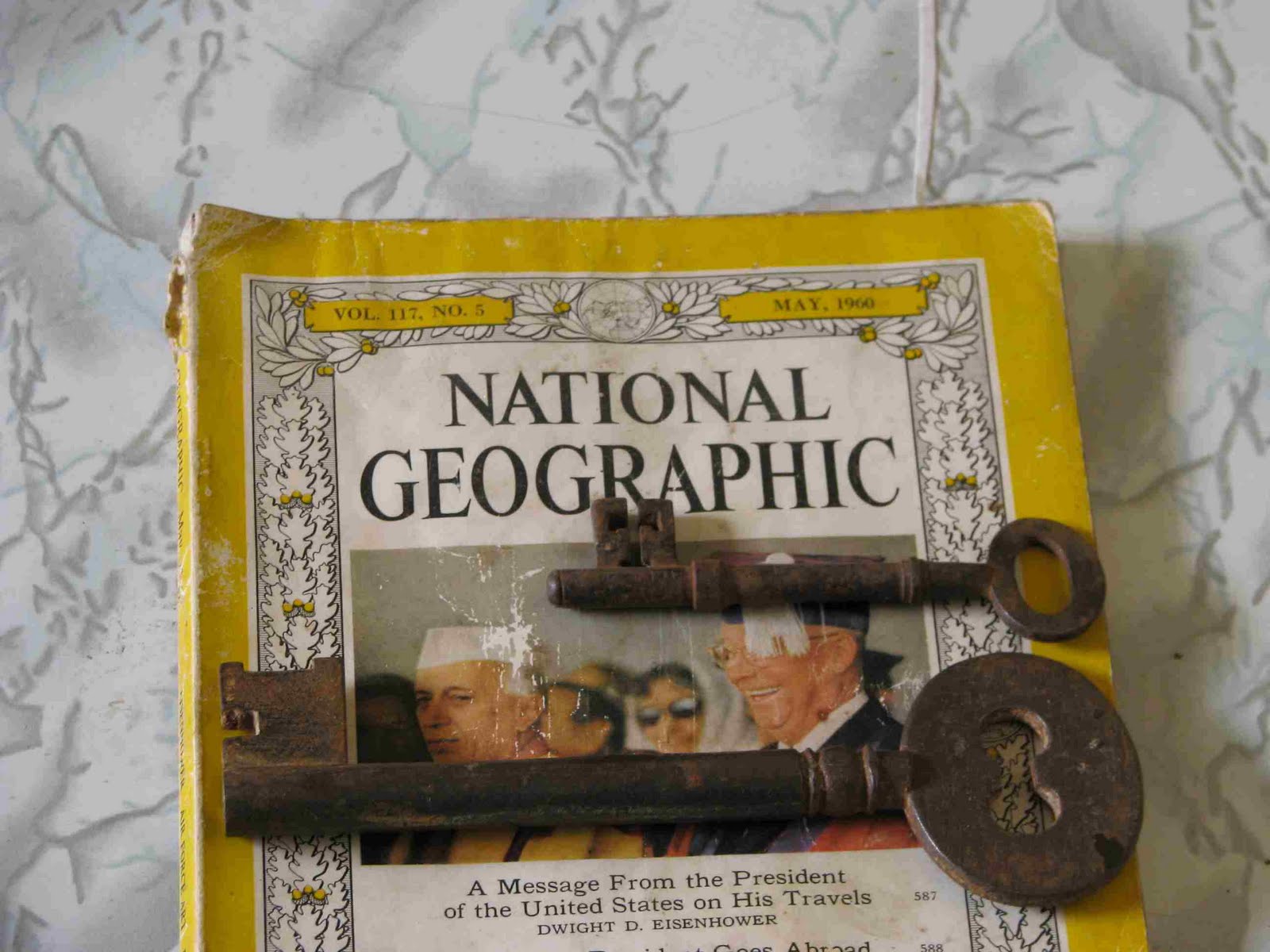 Antiques key collection from India: Pair of Vintage Indian Key