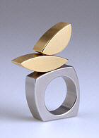 Kinetic Adornments - Moving jewelry / The Beading Gem