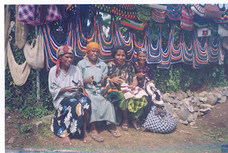BILUMS PNG Life itself is carried in a bilum