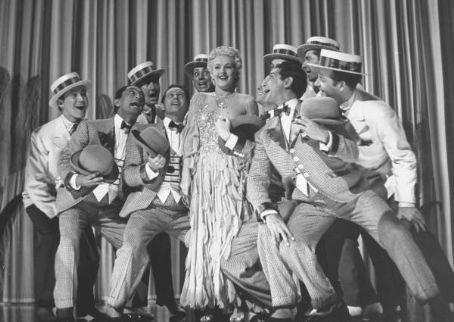 Singin' and Dancing Back in Time.: Tin Pan Alley (1940).