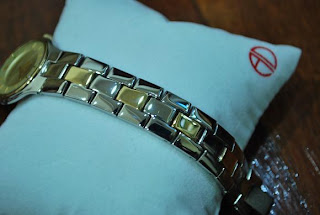 lil treasures: Alain Delon Watch (Women)