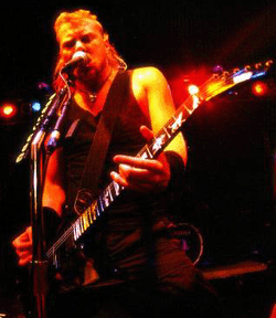 Metallica Files: The Black Album Era : James Hetfield's Equipments