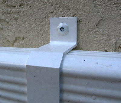 Ken's Abode: Anchoring to stucco