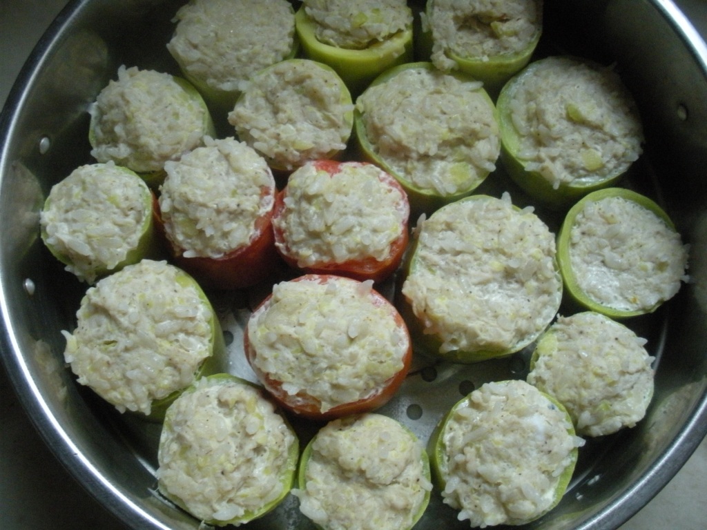 The Art of Uzbek Cuisine: Bug'lama dolma (Steamed stiffed vegetables ...