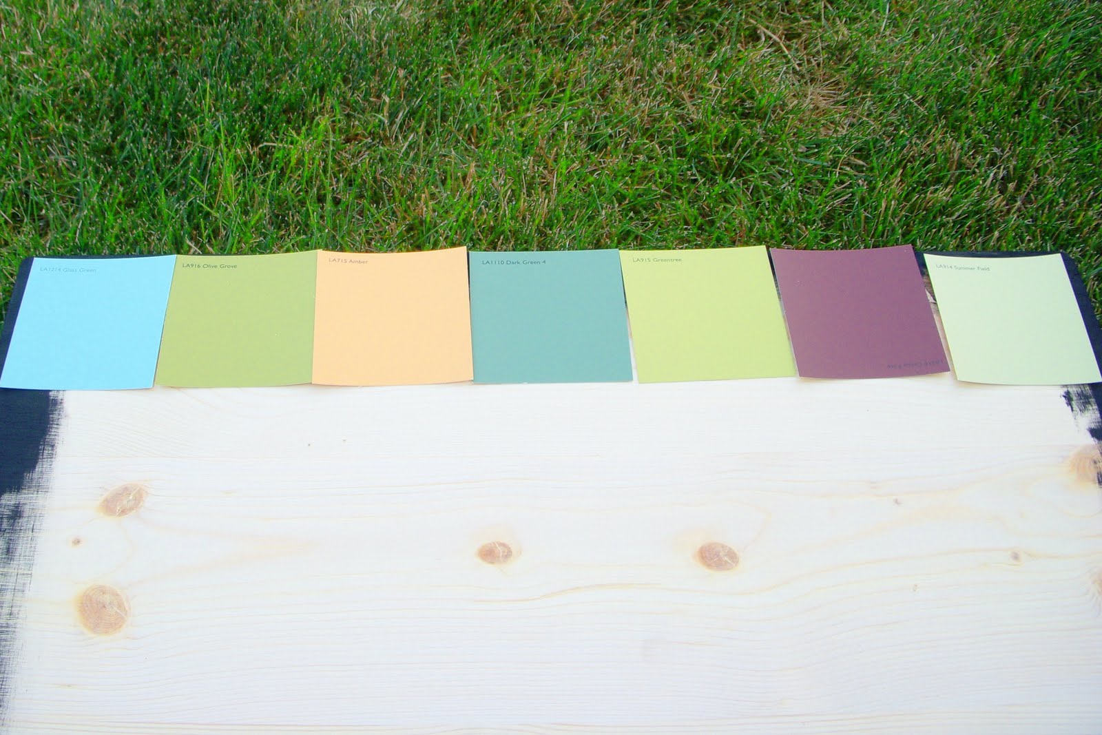 Easy Weekly Tutorials: Paint Chip Mural