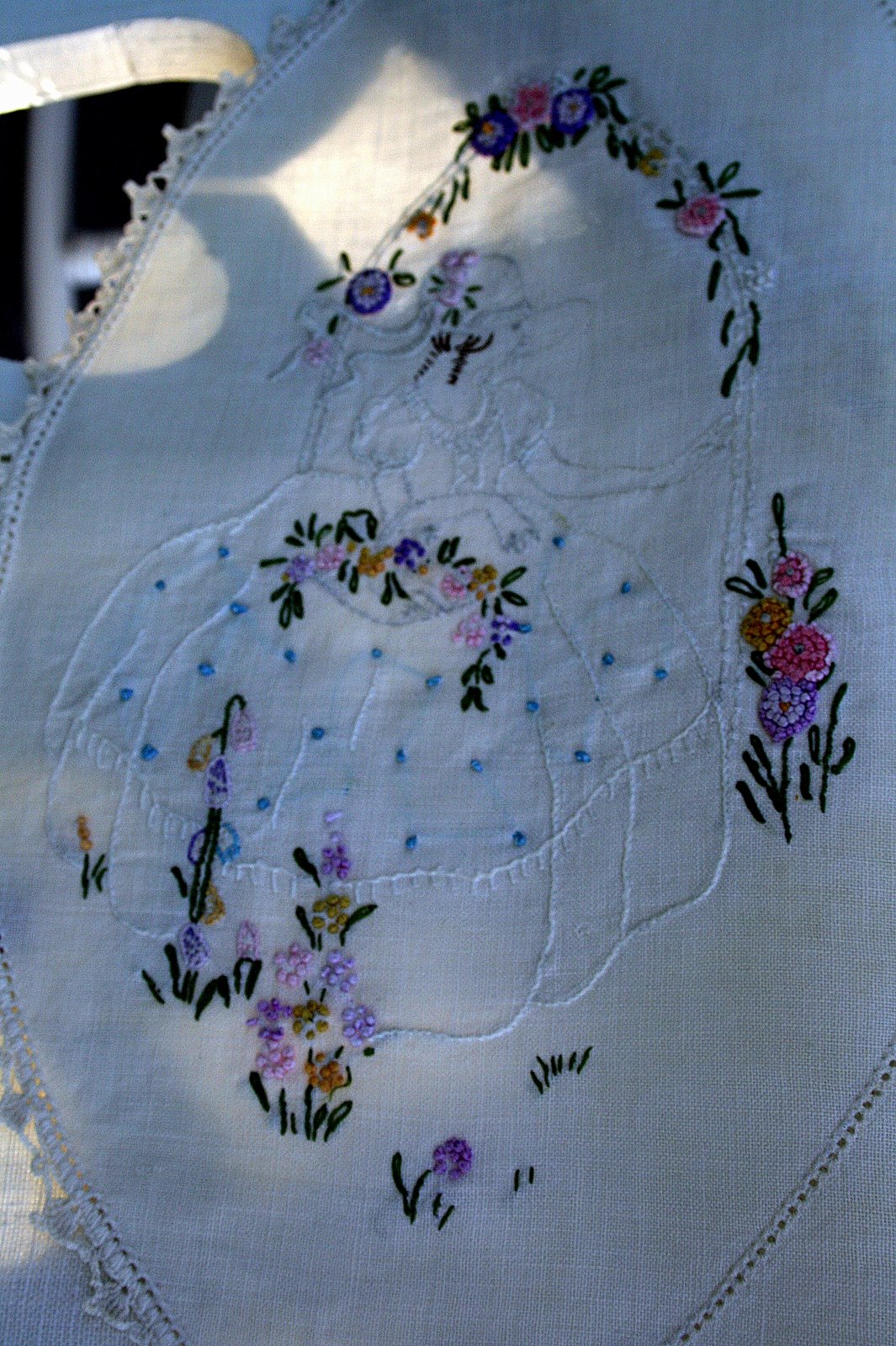 Old Centennial Farmhouse: We Have A Winner! Vintage Linen Rescue Drawing!