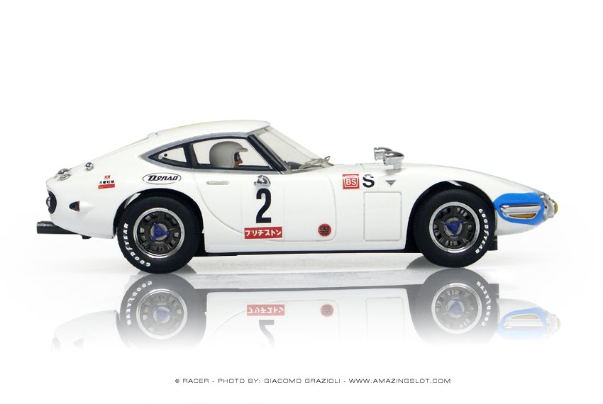 ManicSlots' slot cars and scenery: NEWS: Racer Toyota 2000GT
