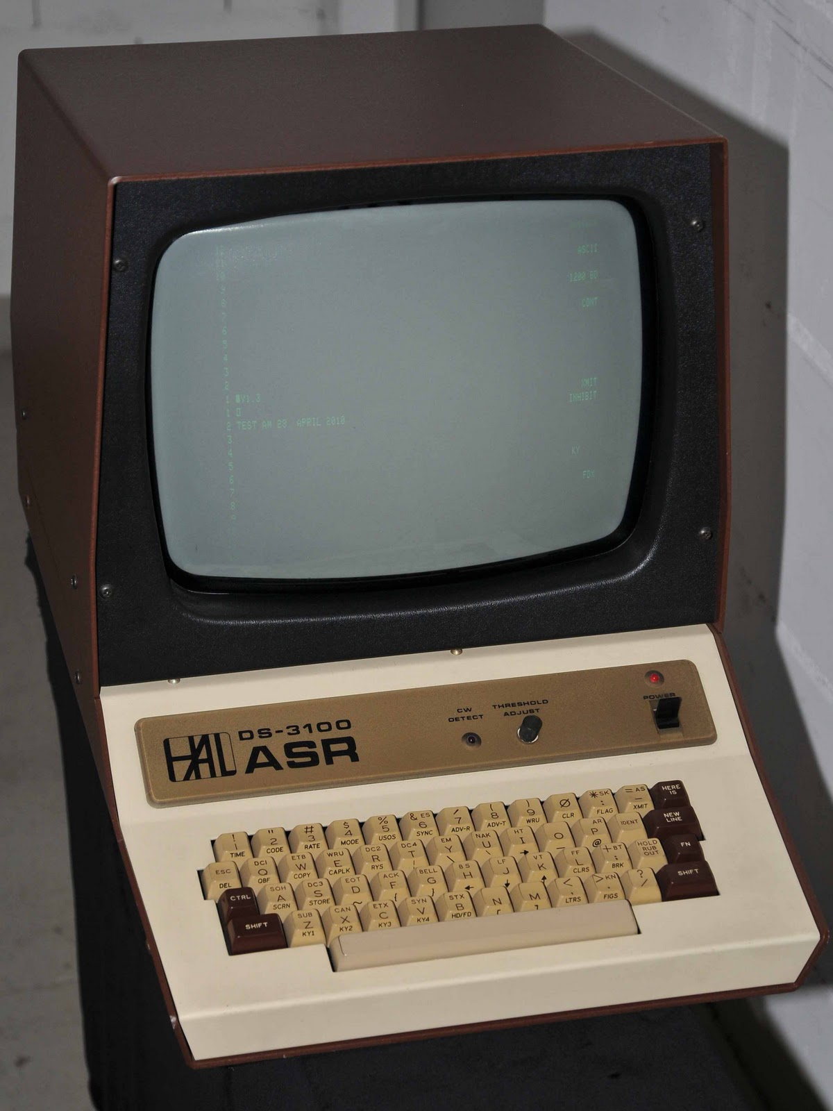 @techtiips: Sejarah Monitor