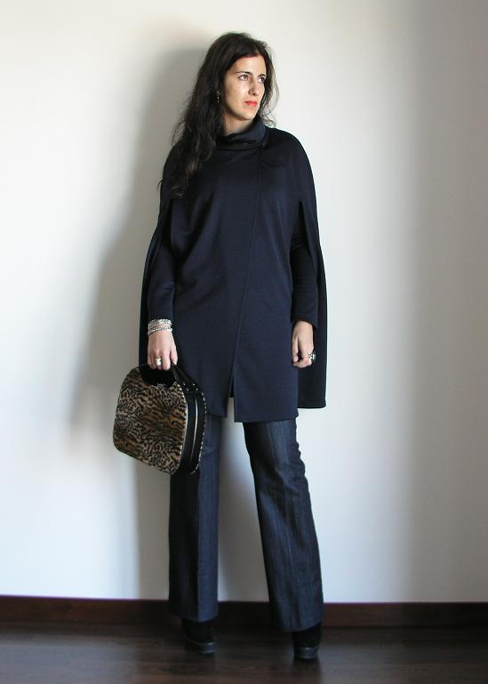 a-todo-metal: Capa azul noite feita por mim – DIY Midnight blue cape