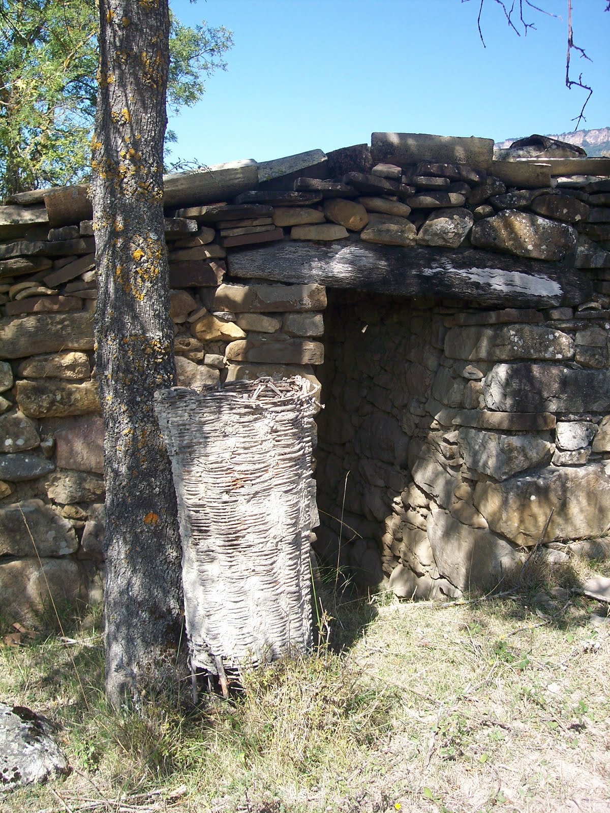 Esco, un pueblo de Aragón: Abejar, el