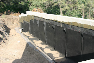 Building a double adobe wall house