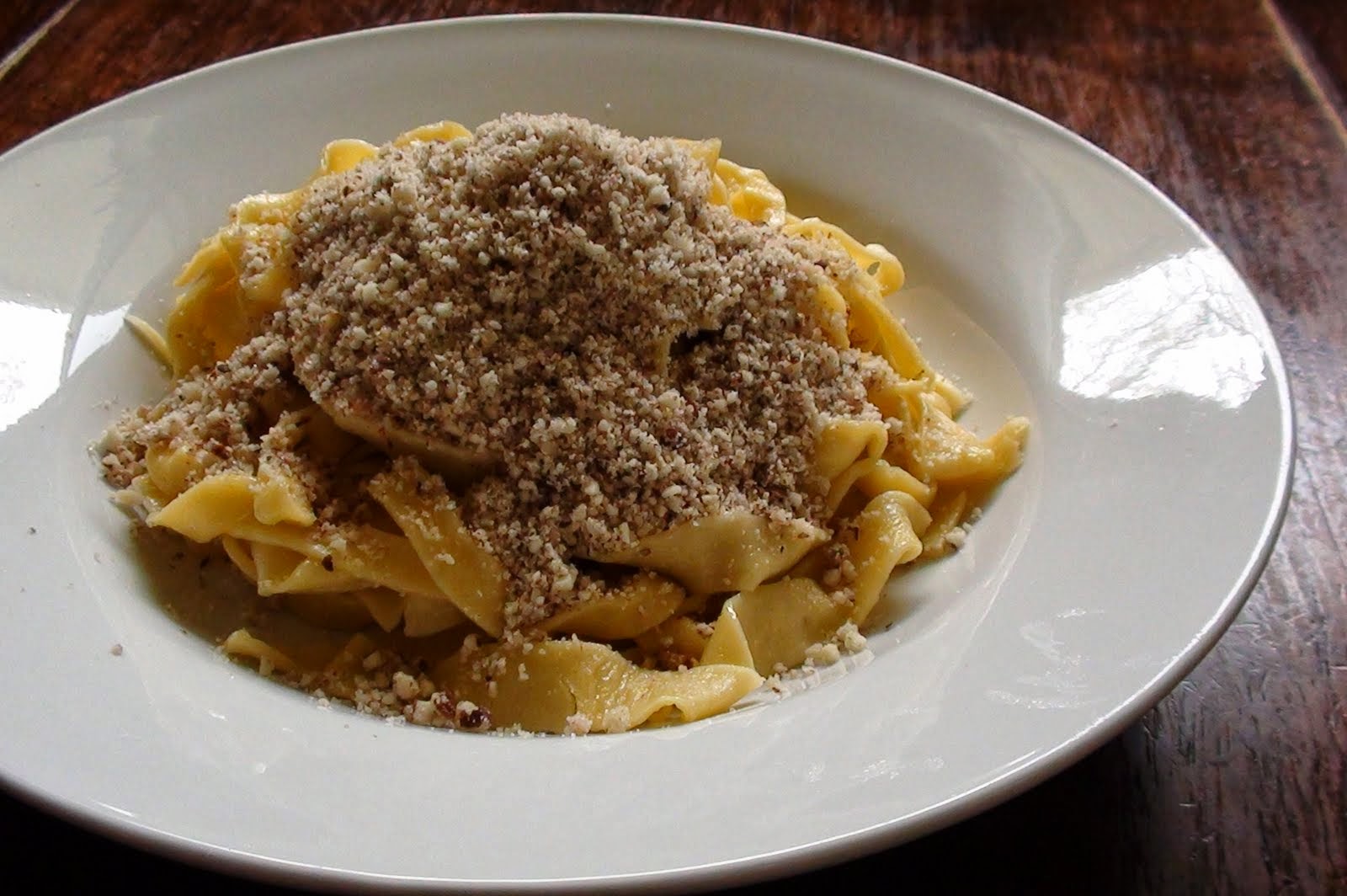 zsuzsa is in the kitchen: WALNUT NOODLES - DIÓS TÉSZTA