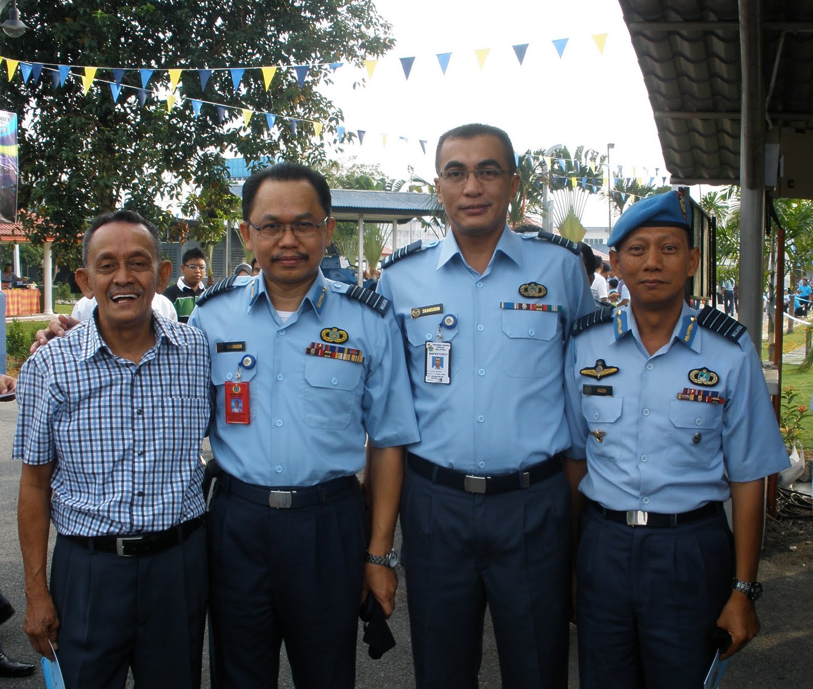 ColToRas a MEMOIR: MILITARY LIFE PT 3: RMAF KUCHING