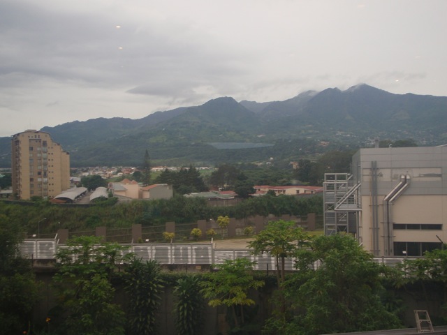 Yeshivas Kayitz Costa Rica (Yeshivacostarica.com): Synagogue Sharai Tzion