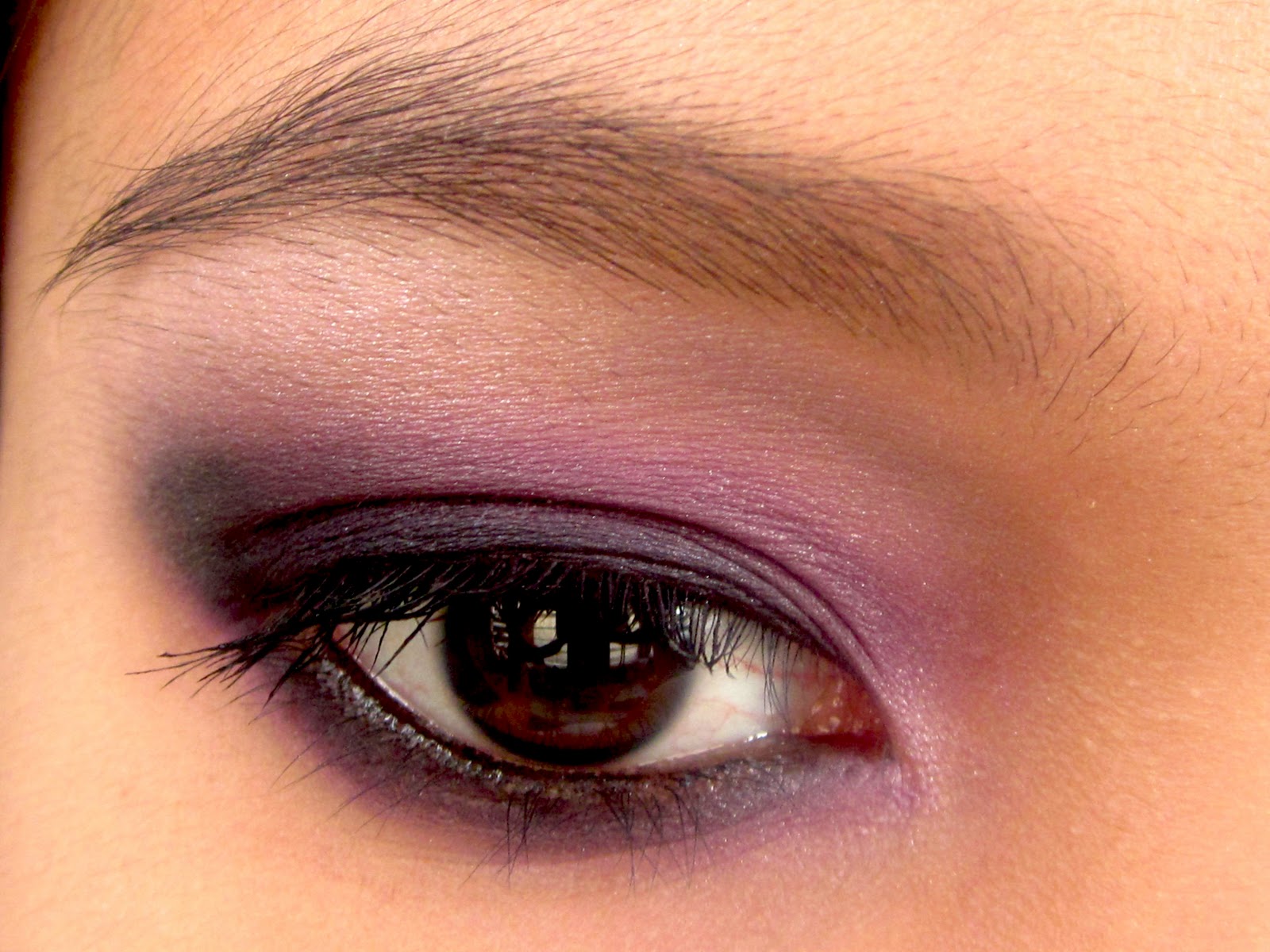 I Am Kim Smokey Purple Eye Makeup
