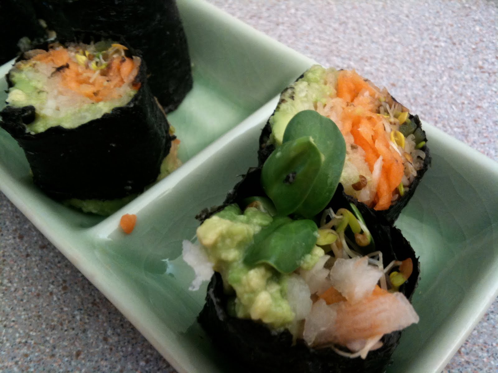 Rawk Out: Raw Nori Rolls