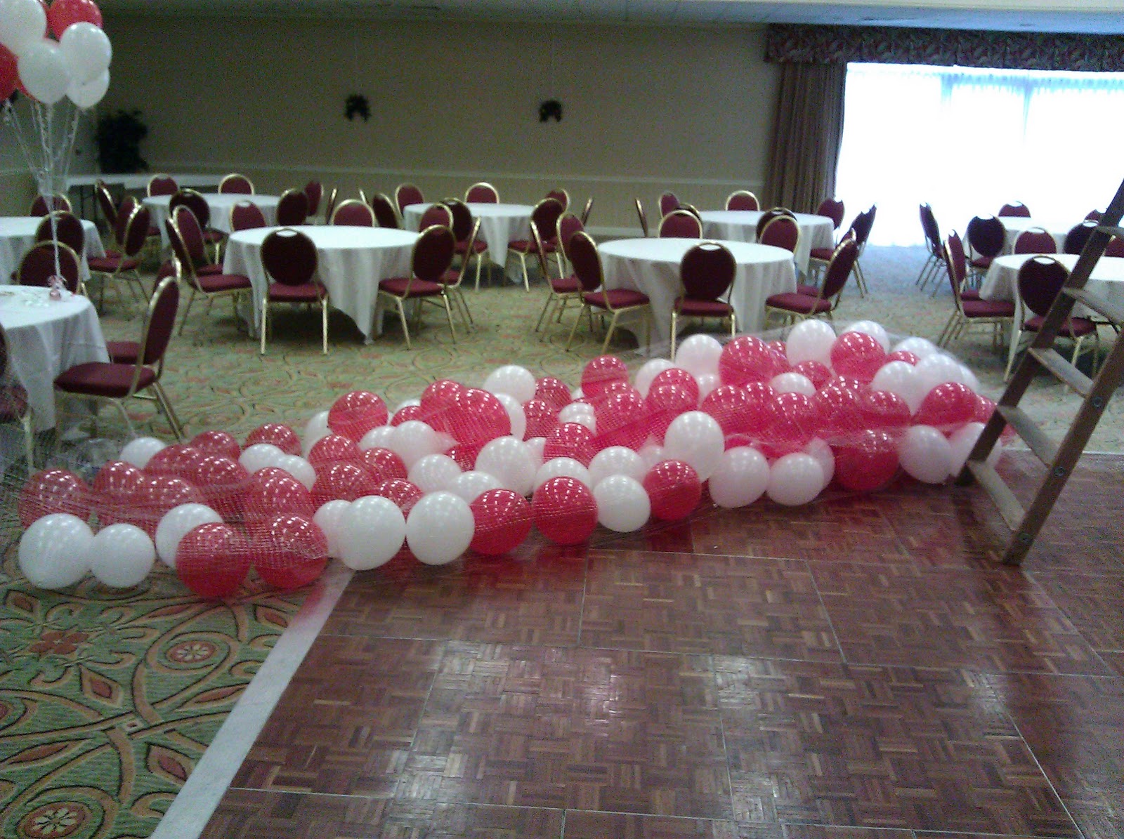 365 Days of Balloons: Day 58: New Years Balloon Drop