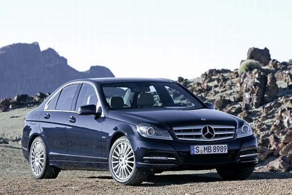 Car Blog Review: 2012 Mercedes C-Class Photos, Wallpapers, Stills