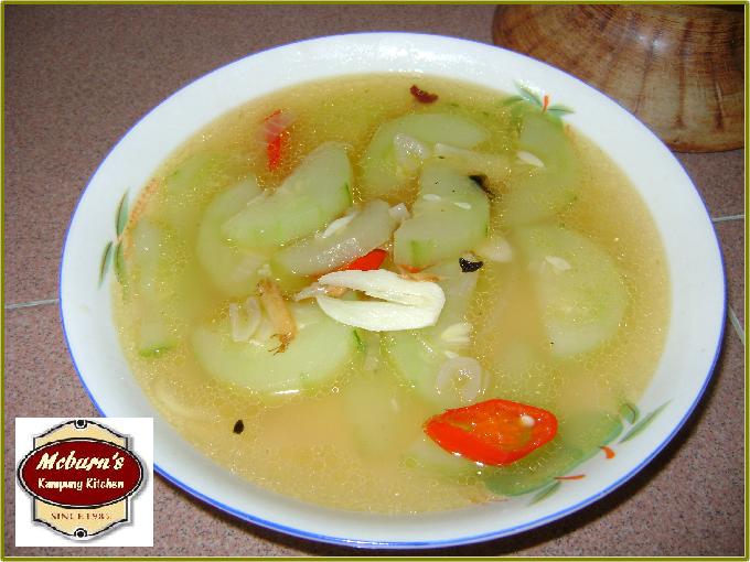 McBurn's/Home_malay: Timun Masak Tumis Air