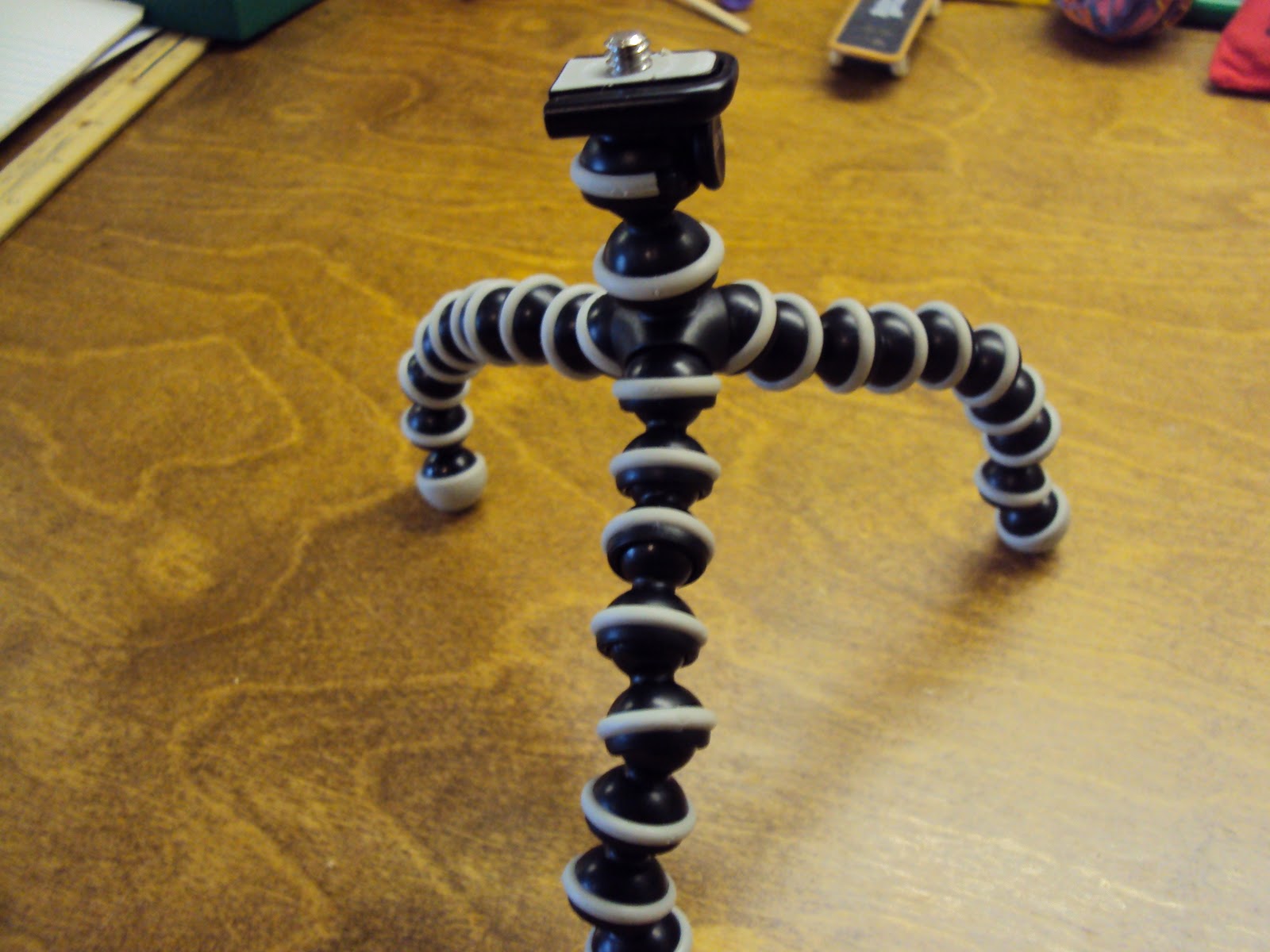 Paxton's chemistry blog: Everyday objects that look like VSEPR's!