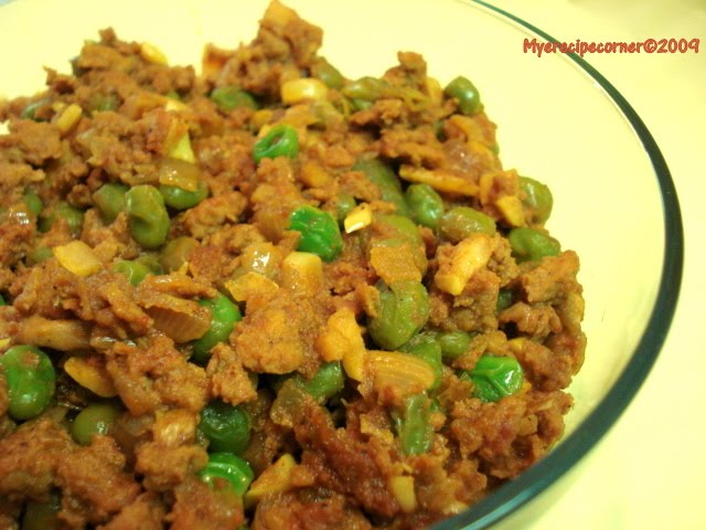 Mye's Kitchen: Mutter Kheema/ Peas and Minced Meat Fry