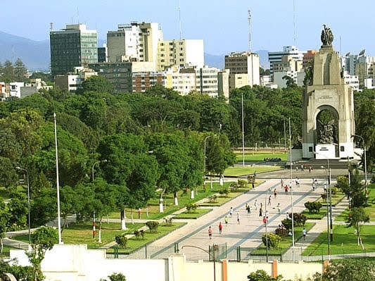 PerúEstilo.pe: El Campo de Marte