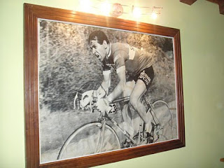 1410 OakWooD: Galmozzi and the 47 Pound Rooster