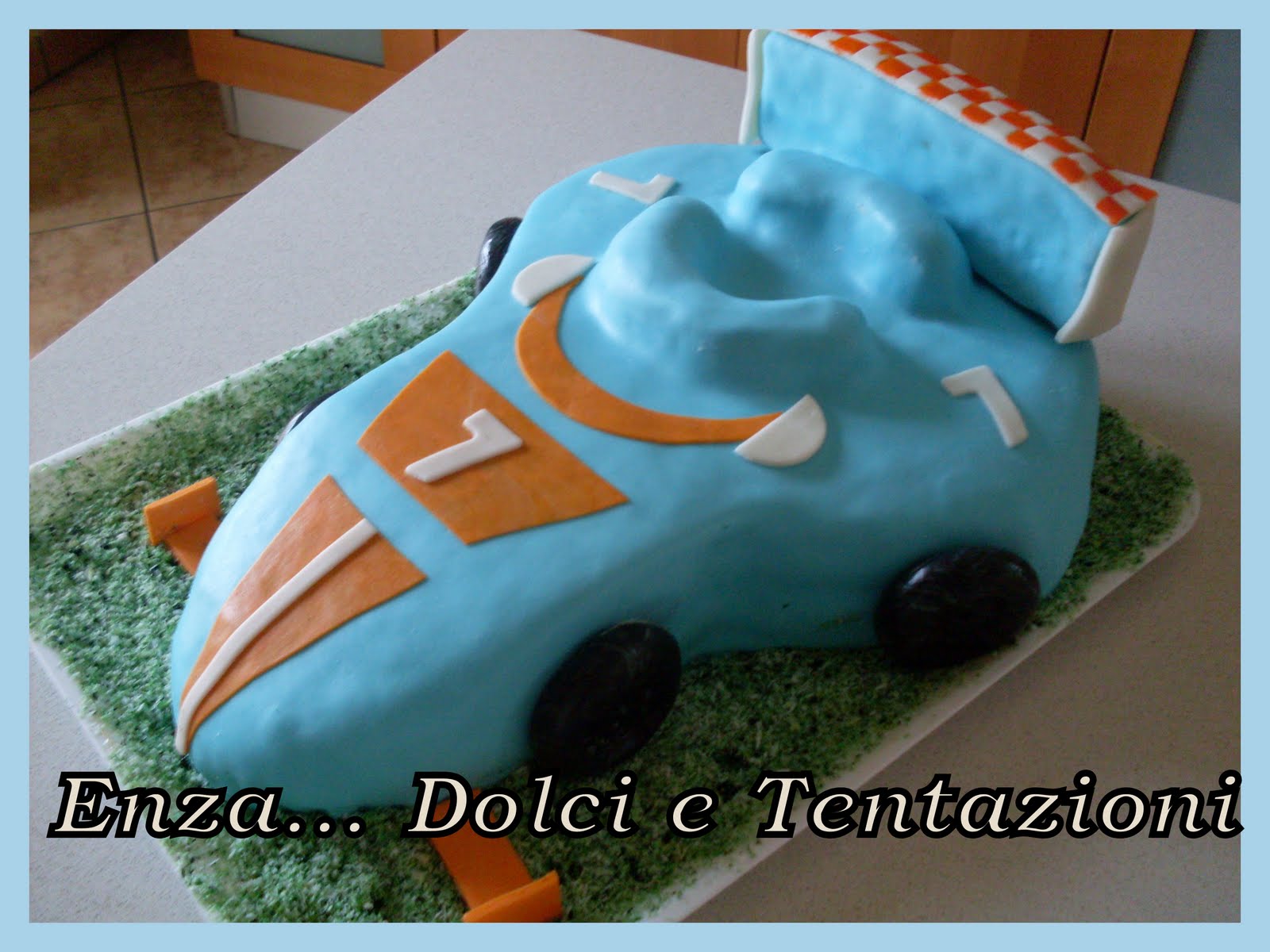 dolci-decorazionietentazioni: Torta Auto da Formula 1... e nuova ...