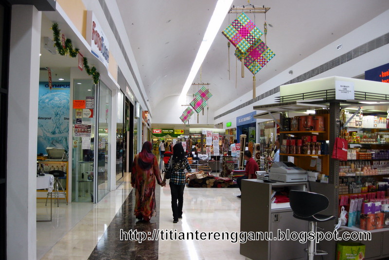 Menyelusuri Keindahan Terengganu: Mesra Mall, Kerteh