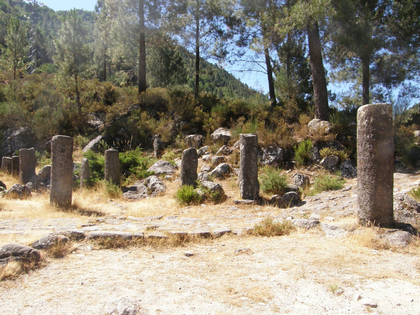 Fronteiras: Fronteiras: Portela do Homem