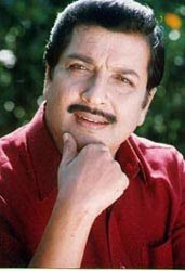 Shining Star Surya: About Surya Father Sivakumar