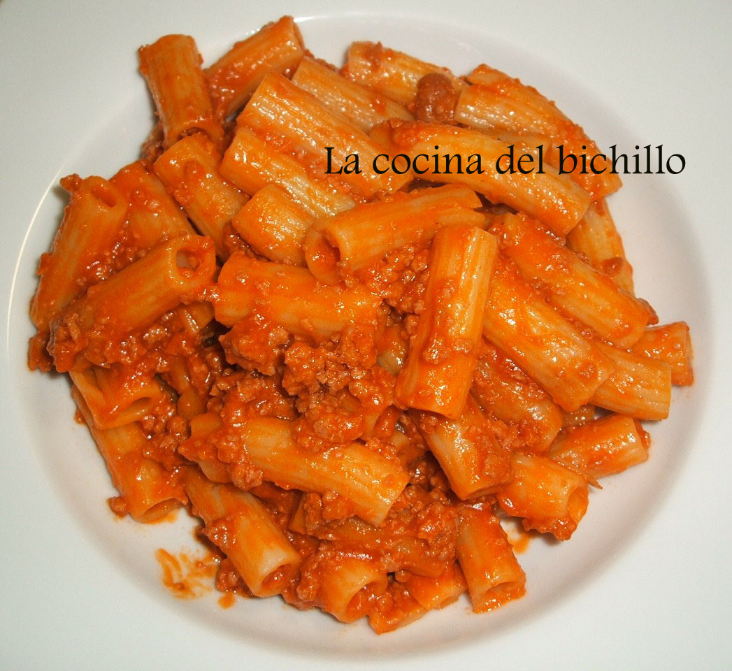 LA COCINA DEL BICHILLO: Macarrones con carne de albóndigas