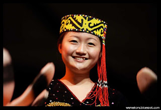 。云。的。足。迹。: asian night market 之‘datun julud'