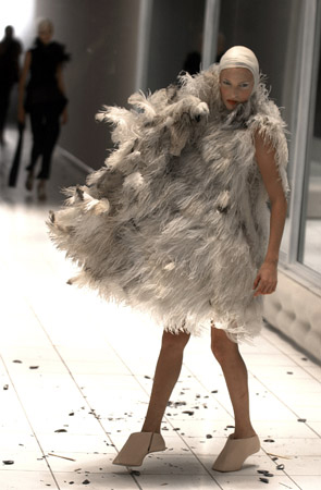 ANDREA JANKE Finest Accessories: Lee Alexander McQueen