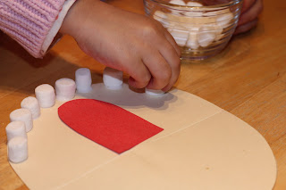 s.b.creatively: Marshmallow Mouth Puppet