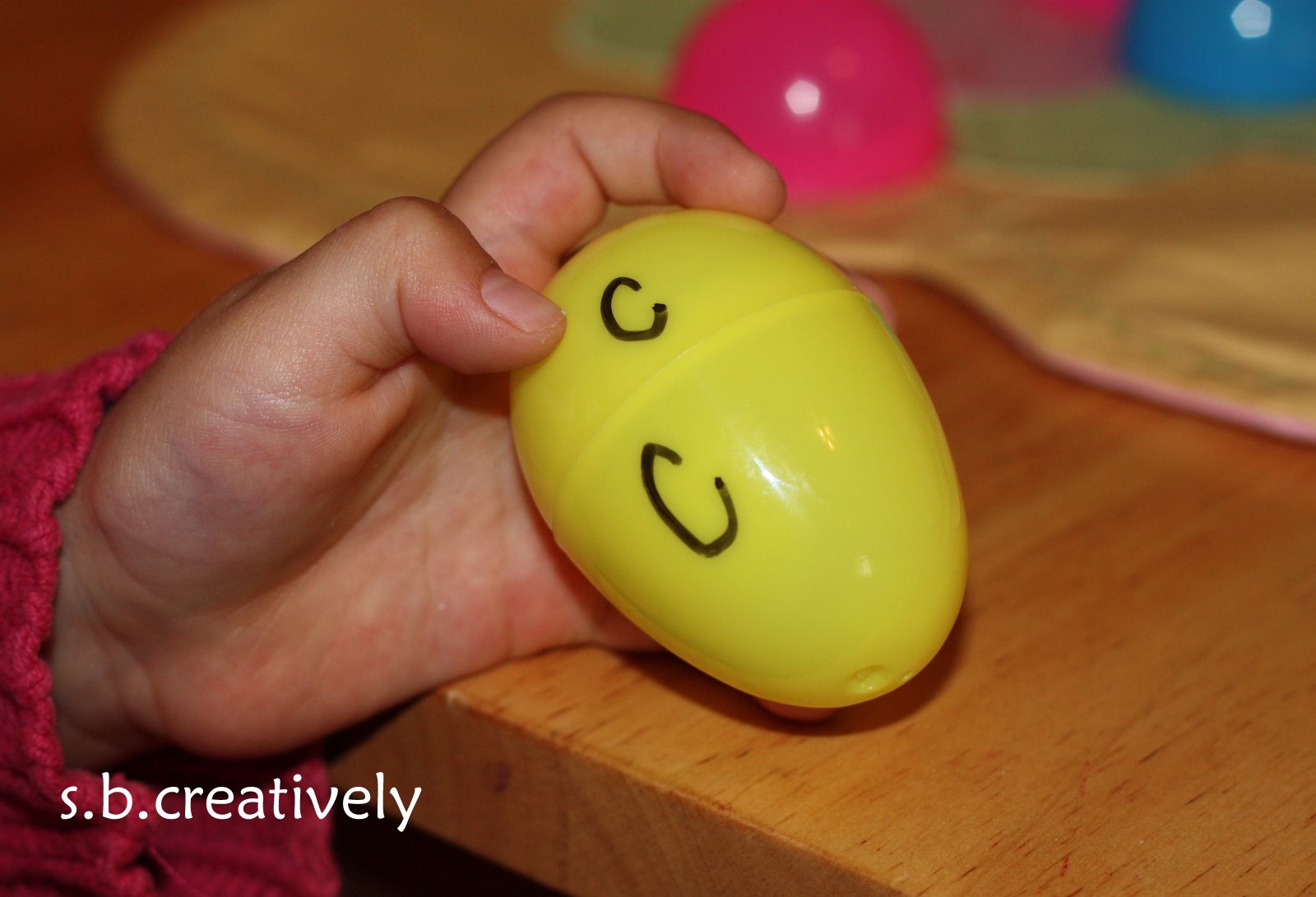 s.b.creatively: Plastic Egg Letter Matching Game