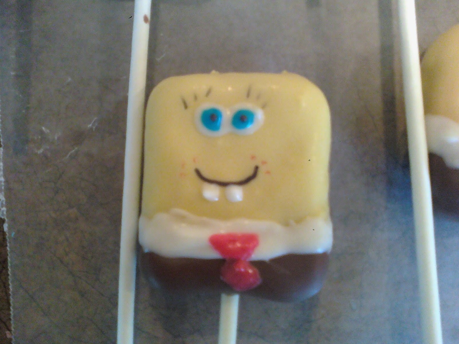 Polkadots & Pops Cupcakery