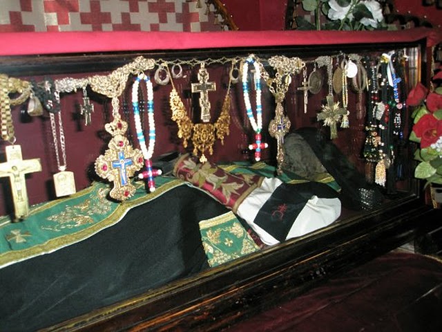 ORTHODOX CHRISTIANITY THEN AND NOW: The Miraculous Return of the Relics ...