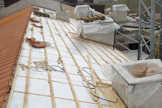 estructuras de tejas y maderas