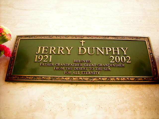 Los Angeles Morgue Files: L.A. TV News Anchor Jerry Dunphy 2002 Forest ...