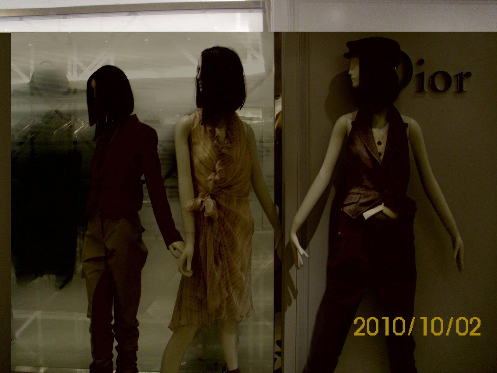 Emily's Blog.: Dior's Visual Merchandising and Advertising