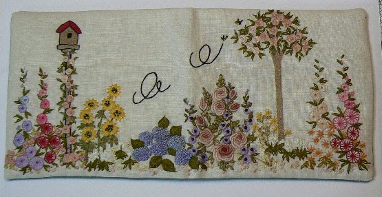 Pierrette's Stitching Gallery: A Cottage Garden: Kris Richards, designer