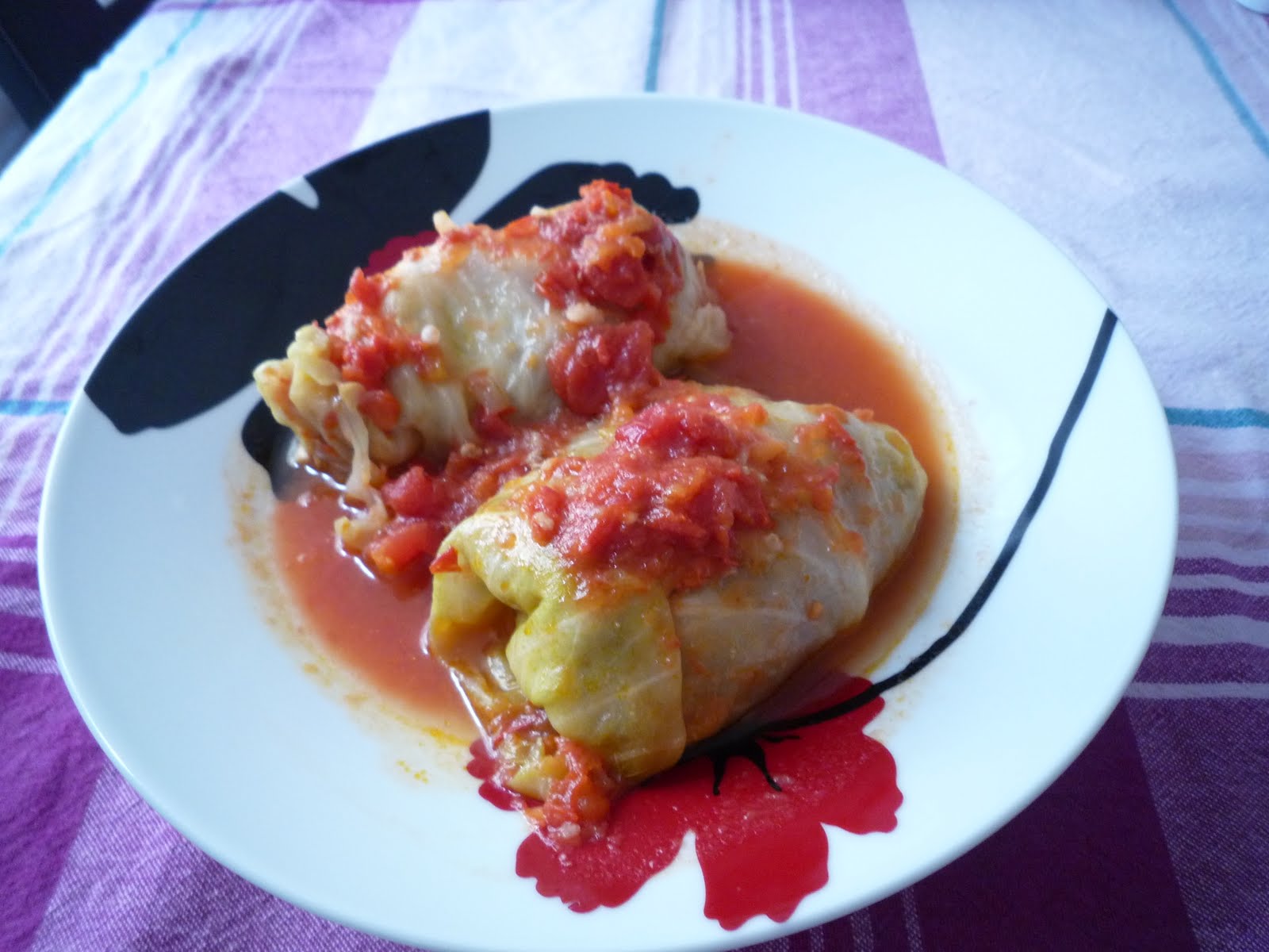 The Indie Gourmet: Rollos de Col en salsa agridulce, una adaptación polaca