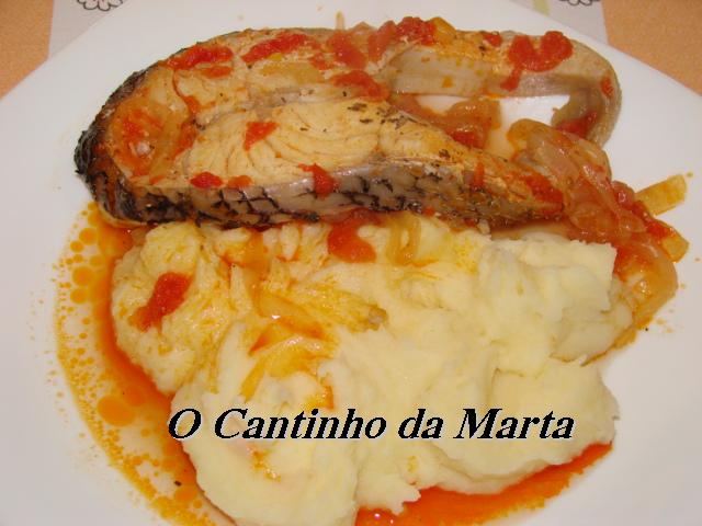 O Cantinho da Marta: Perca Estufada com Puré de Batata
