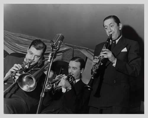 com a boca no trombone: Bobby Hackett
