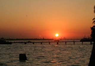 MOÇAMBIQUE: Ponte Maputo-Catembe ao pôr do Sol